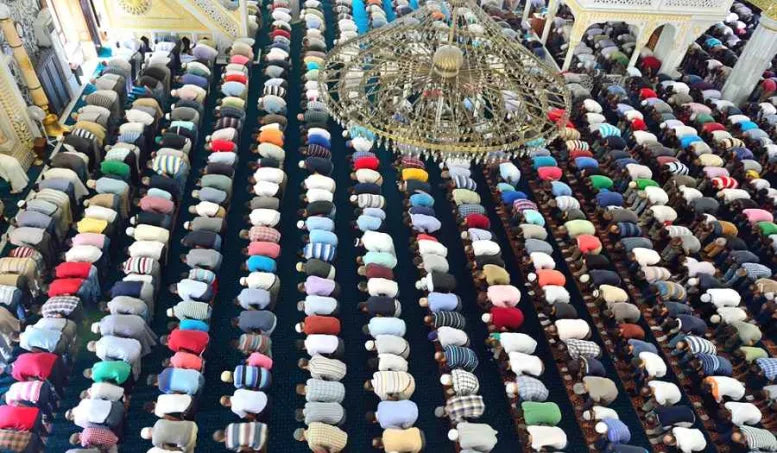 The Spiritual Significance of Friday: Jumu’ah and Its Blessings – DEENIN The Spiritual Significance of Friday: Jumu’ah and Its Blessings – DEENIN